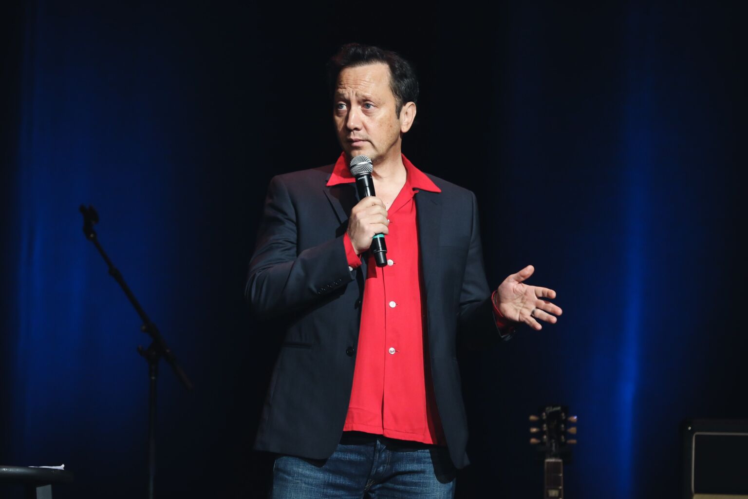 Rob Schneider amerikai színész és komikus bejelentette: áttér a ...