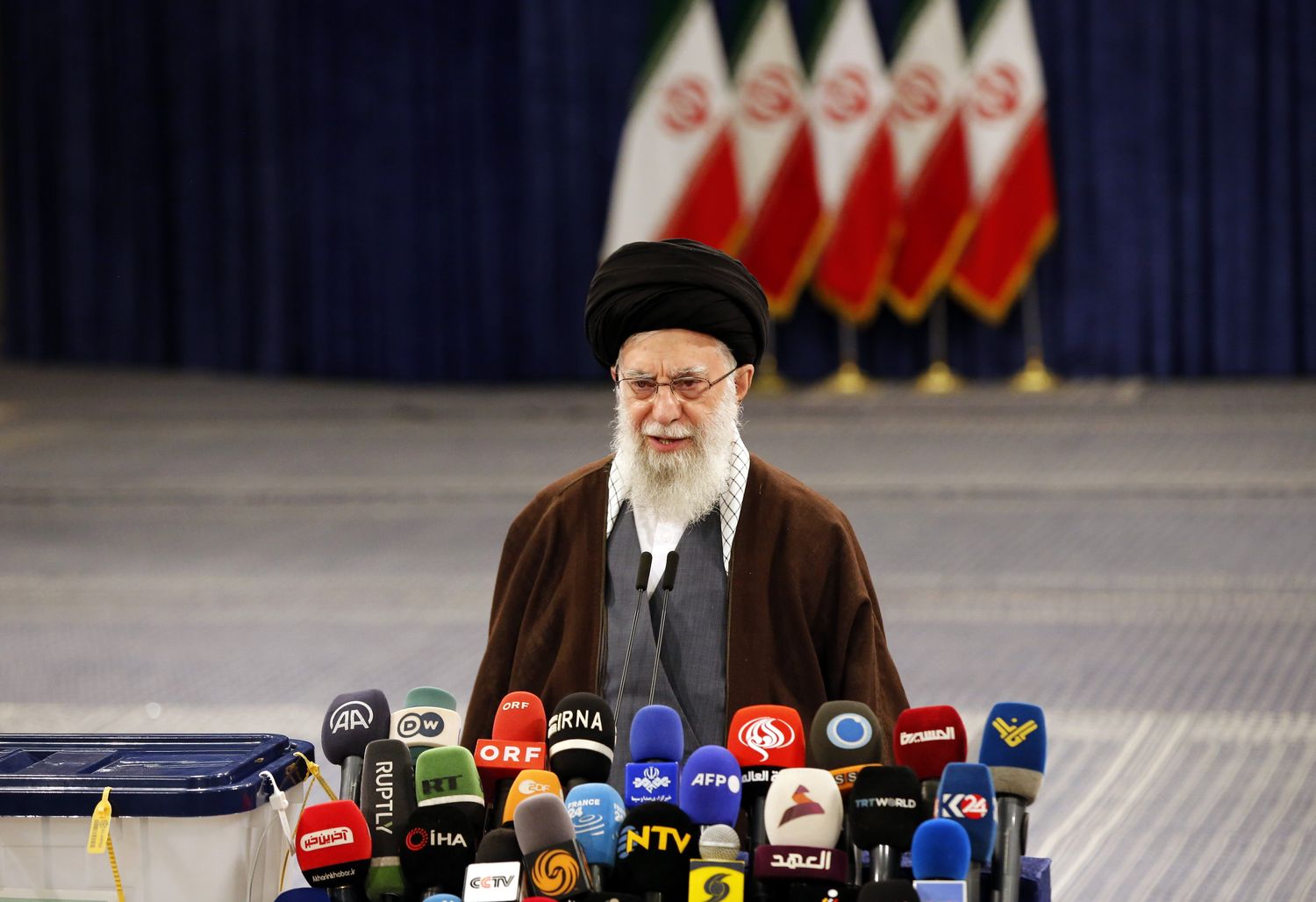 Ali Hamenei megfenyegette Izraelt és az Egyesült Államokat - Vasárnap.hu