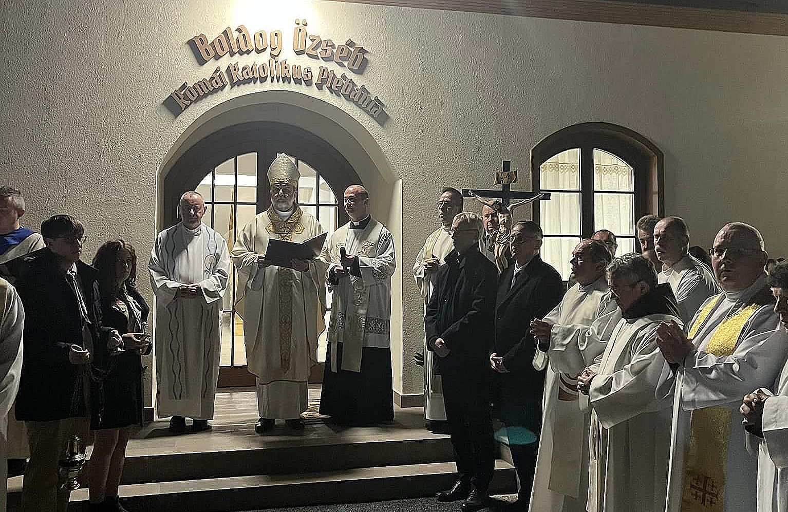 A cél, hogy hazájukat tisztelő és szerető fiatalokat adjunk a nemzetnek ...