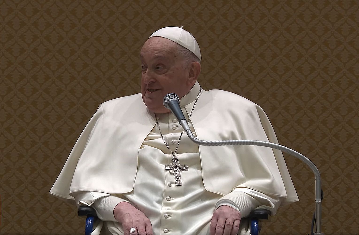 Ferenc pápa nagypénteki meditációiban a mai világ keresztútjairól írt ...