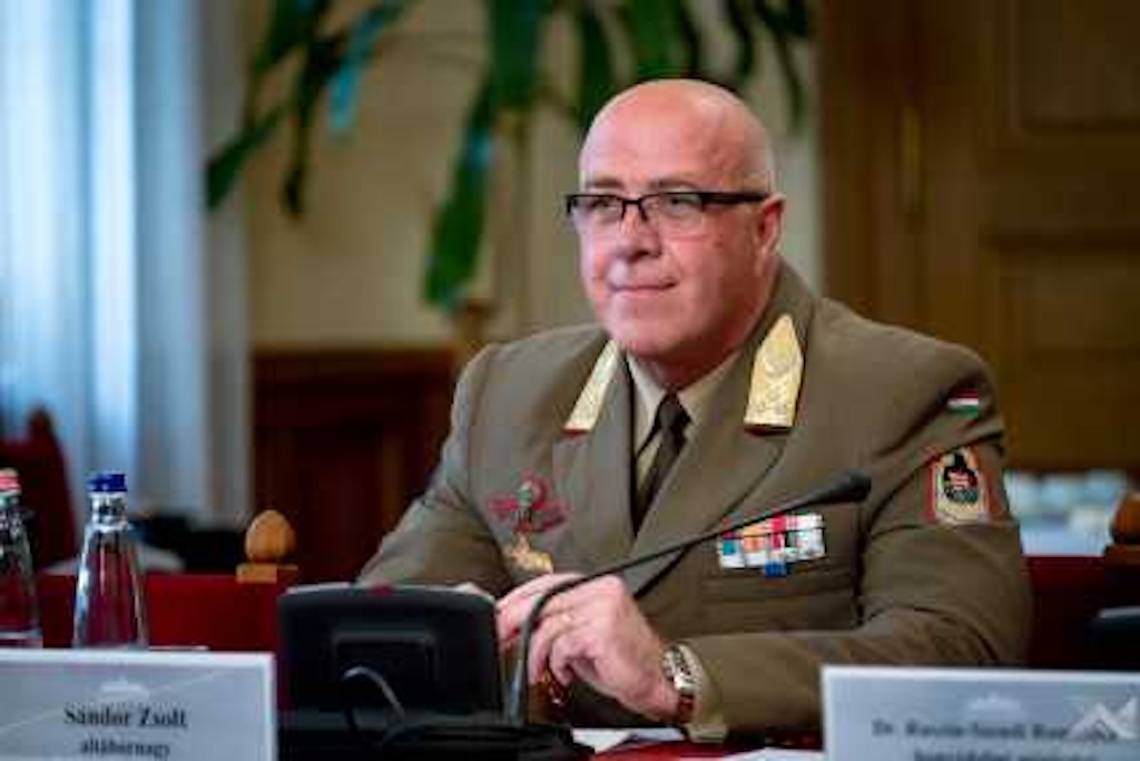 Sulyok Tamás vezérkari főnökké nevezte ki Sándor Zsoltot - Vasárnap.hu